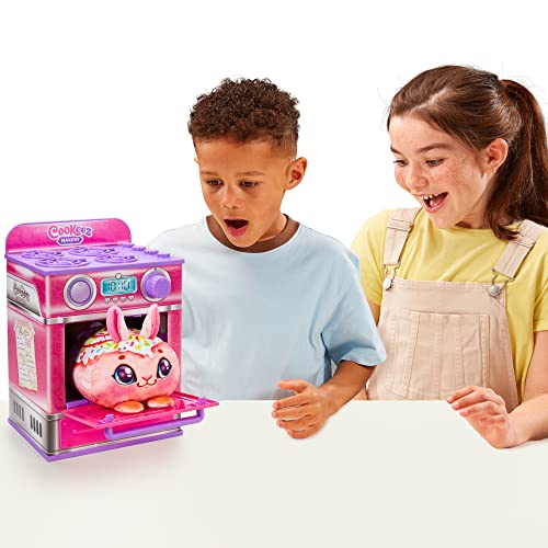 COOKEEZ MAKERY Cinnamon Treatz Oven. Mix & Make a Plush Best Friend! Place Your Dough in The Oven and Be Amazed When A Warm, Scented, Interactive, Friend Comes Out! Which Will You Make?