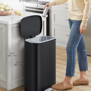 SONGMICS 13 Gallon Trash Can, Stainless Steel Kitchen Garbage Can, Recycling or Waste Bin, Soft Close, Step-On Pedal, Removable Inner Bucket, Black ULTB050B01