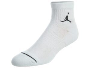 jordan nike unisex jumpman high-intensity quarter sock (3 pair) white/white/white/black large (men's 8-12)