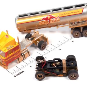 Auto World Outback Overdrive 14' Slot Race Set