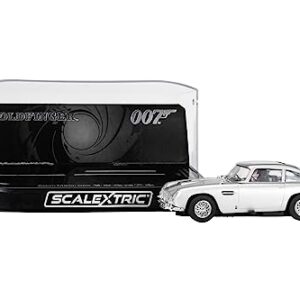 Scalextric James Bond Goldfinger Aston Martin DB5 1:32 Slot Race Car C4436