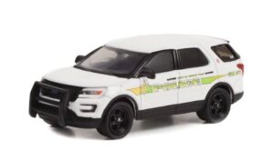 greenlight 43000-c hot pursuit series 42-2017 police interceptor utility - city of north pole, alaska police 1:64 scale diecast