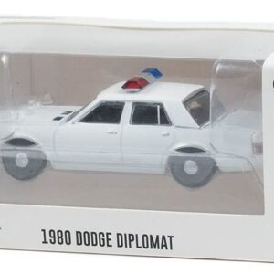 Greenlight 43006-L Hot Pursuit 1980-89 Dodge Diplomat Police White with Light and Push Bars 1/64 Scale