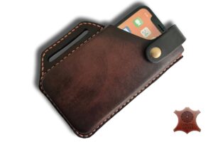 case for iphone 5 13 pro max, made of genuine leather with a belt clip (iphone xr)