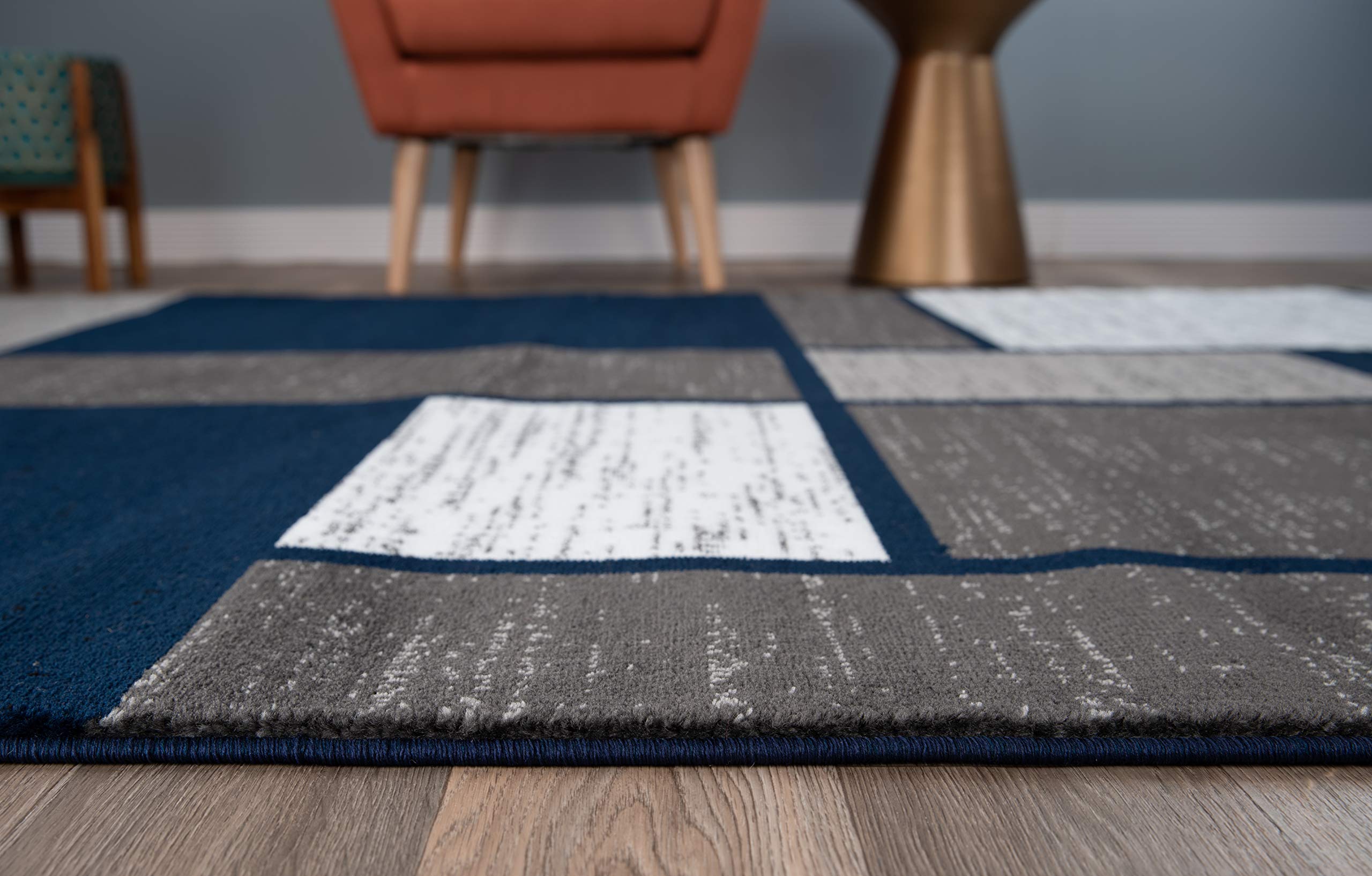 Rugshop Contemporary Modern Boxes Area Rug 5' 3" x 7' 3" Navy