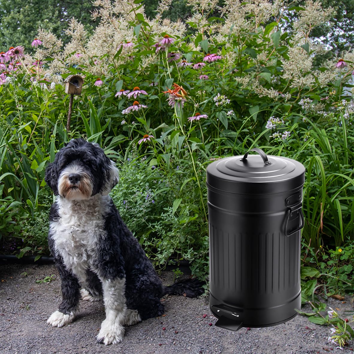 Umtiti Dog Poop Trash Can with Lid for Outdoors，12-Liter Trash Can with 180PCS Black Plastic Bags, Pet Waste Container，Black-Y+180BK