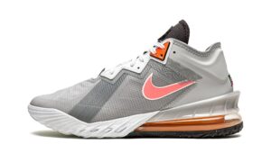 nike lebron xviii low light smoke grey/sunset pulse/black/white 9 d (m)