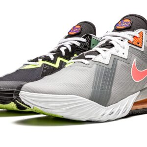 Nike Lebron XVIII Low Light Smoke Grey/Sunset Pulse/Black/White 9 D (M)