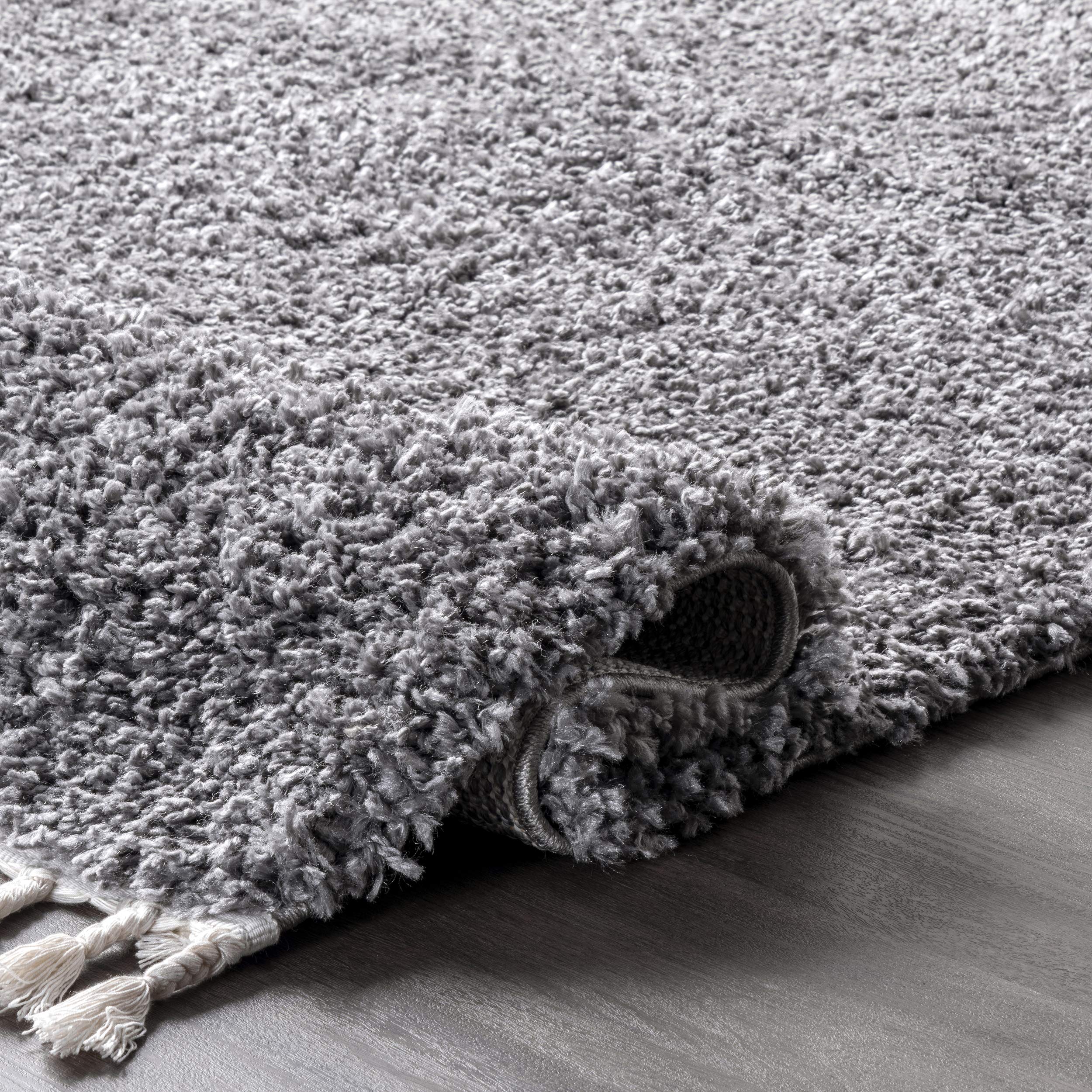 nuLOOM Gelina Soft Shaggy Tassel Plush Area Rug, 8x11, Dark Grey