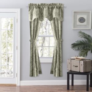 Ellis Curtain Lexington Leaf Scallop Valance, Sage