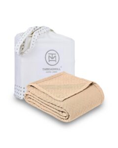 threadmill luxury cotton blankets | all-season cozy 100% cotton | criss cross jacquard soft & lightweight coverlet fits california king size bed, 104x92 | beige