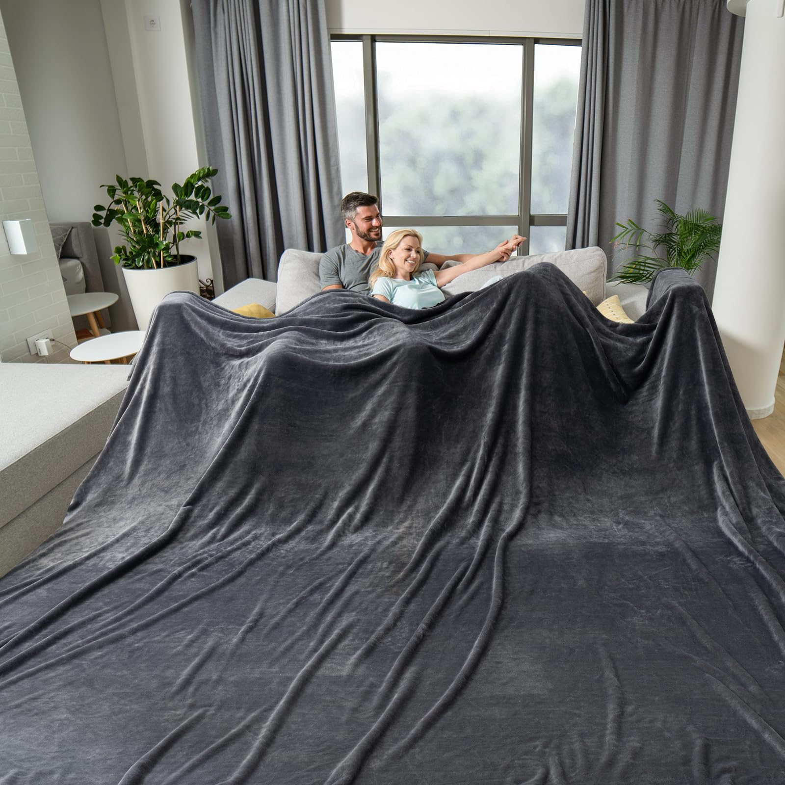 HOMFINE Oversized King Fleece Blanket 120x120 Inches - Ultra Soft Cozy Warm Giant Huge 10'x10' Blanket for Bed, Sofa, Couch, Travel, Camping, Extra Large 350 GSM Flannel Big Throw Blanket, Dark Grey