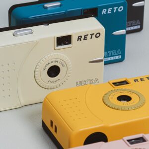 RETO Ultra Wide and Slim 35mm Reusable Daylight Film Camera - 22mm Wide Lens, Focus Free, Light Weight, Easy to Use (Muddy Yellow)