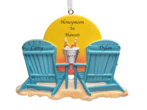 uniqxmas personalized beach chair couple christmas ornament 2023 | summer vacation sunset & sand decoration for xmas tree | customized unique honeymoon retirement keepsake gift - custom name & year