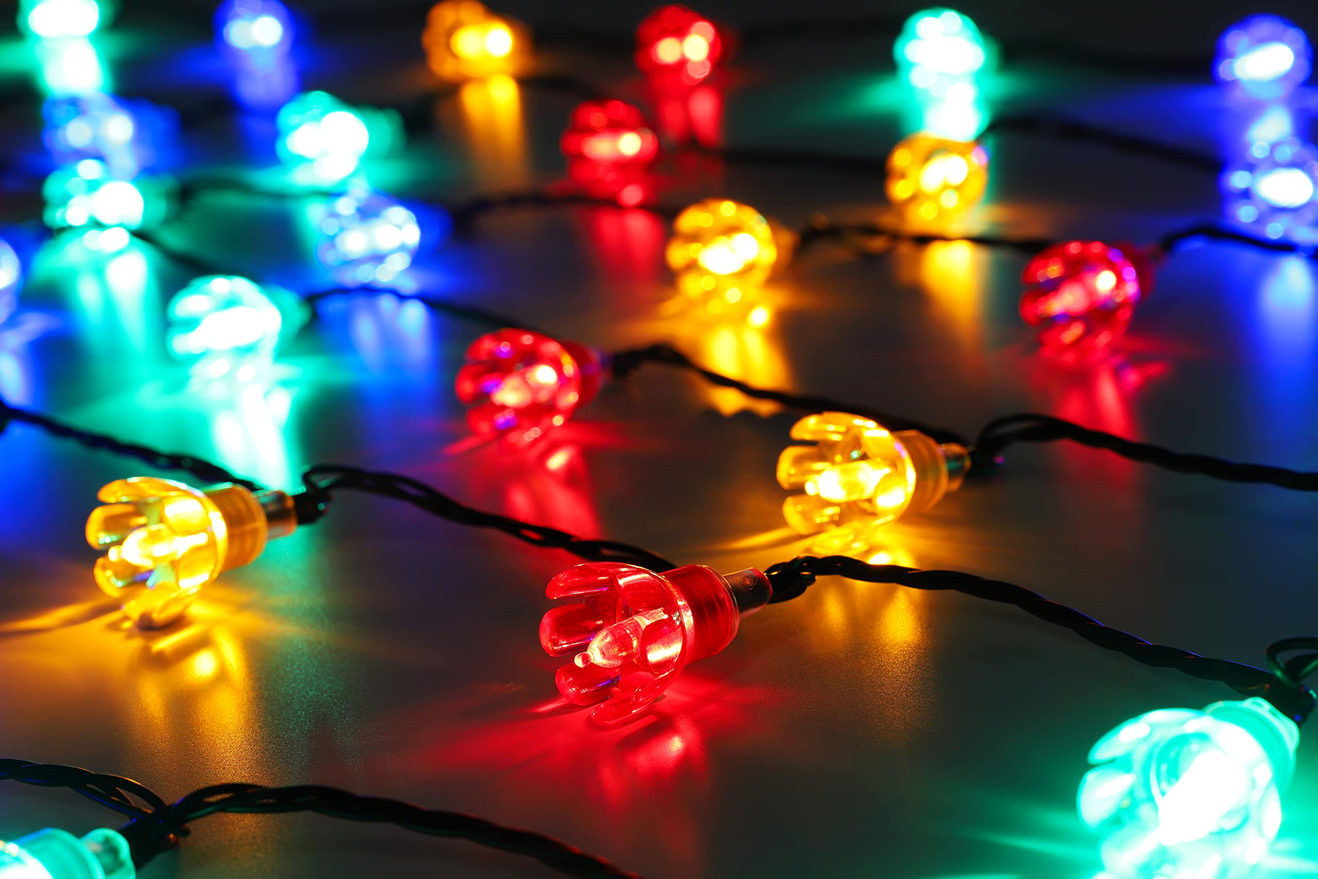 Christmas Concepts® 20 2m/6.6ft LED Retro Multi Coloured Petal String Lights – Battery Operated Static Christmas Fairy Lights with 30cm Lead Wire