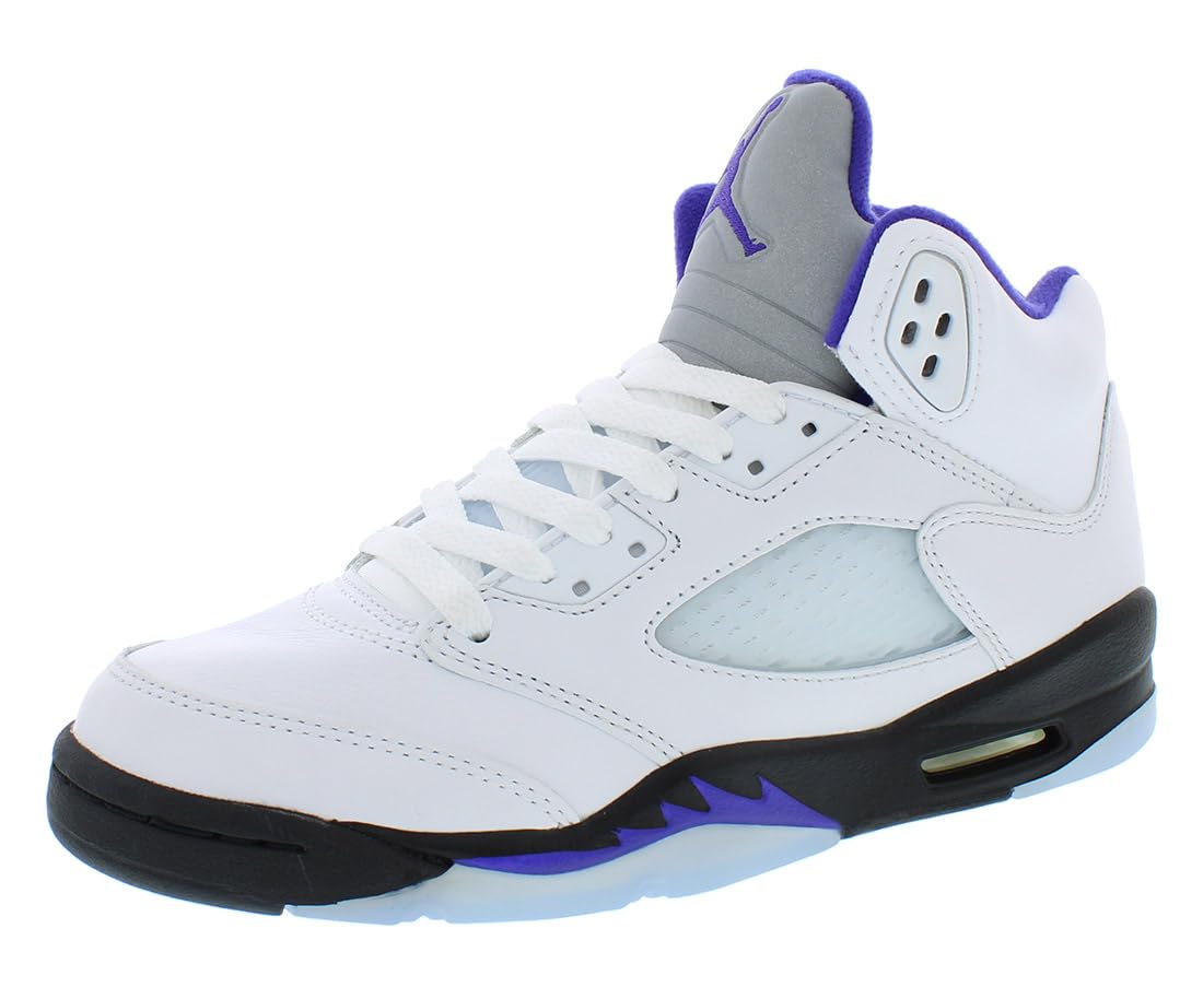 Jordan Boy's Air 5 Retro (Big Kid) White/Dark Concord/Black 4.5 Big Kid M