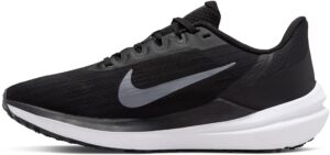 nike women's air winflo 9 running shoes, black/white-dk smokey grey, 8.5 m us