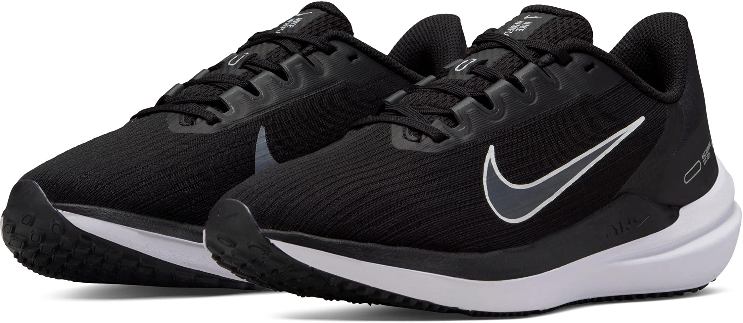 Nike Women's Air Winflo 9 Running Shoes, Black/White-Dk Smokey Grey, 8.5 M US