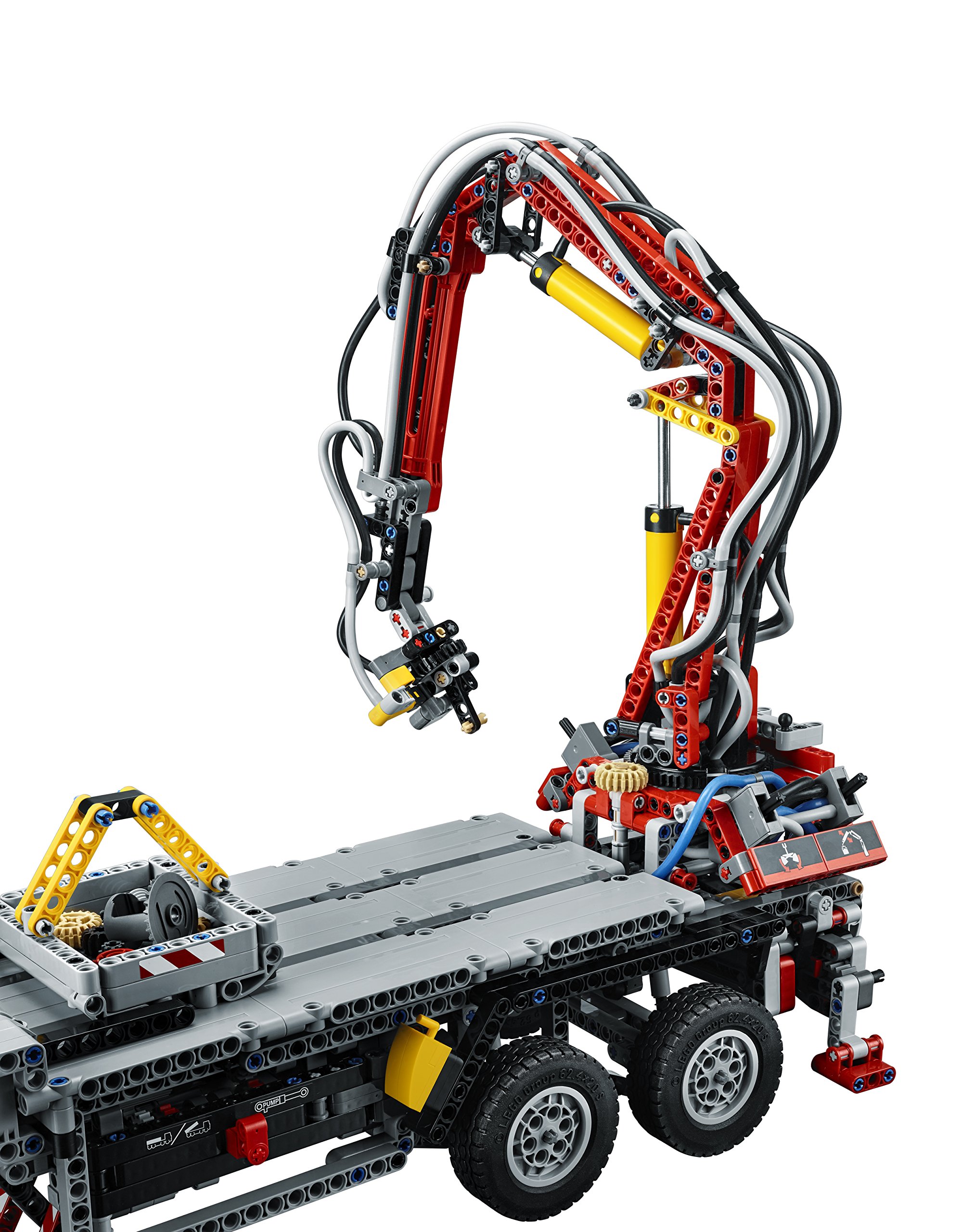 LEGO TECHNIC Mercedes-Benz Arocs 3245 42043 Building Kit