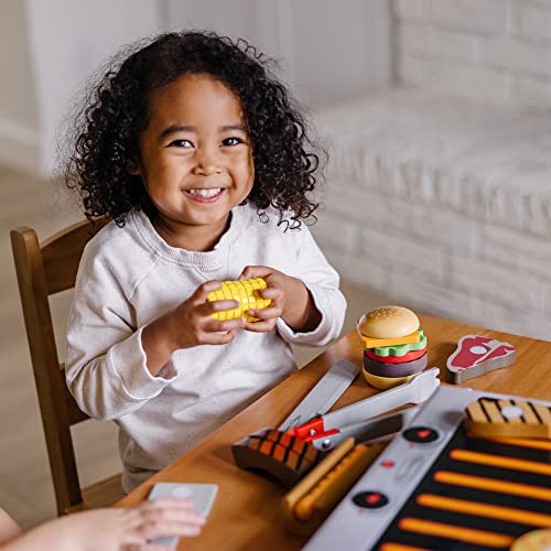 Melissa & Doug Grill and Serve BBQ Set (20 pcs) - Wooden Play Food and Accessories