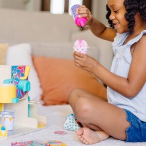 Melissa & Doug Fun at The Fair! Wooden Snow-Cone and Slushie Play Food Set - FSC Certified