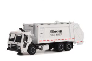 2020 mack lr rear loader refuse truck, white - greenlight 45160c - 1/64 scale diecast car