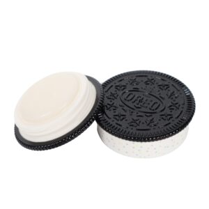 Taste Beauty Oreo Molded Lip Balm, Oreo Cookie Flavored Moisturizing Lip Balm in Cute Oreo Shaped Balm Container