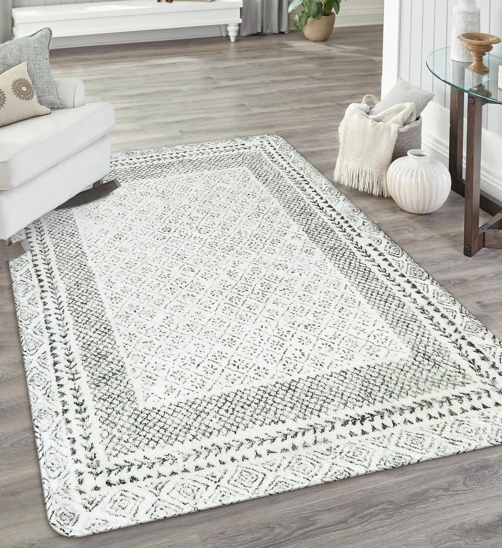 Uphome Moroccan Washable 5x7 Rug, Soft Non-Slip Boho Large Area Rug, Modern Geometric Diamond Living Room Carpet, Farmhouse Bohemian Printed Indoor Floor Mat for Bedroom Dining Sofa Nursery