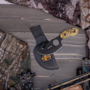 Mossberg Fixed Blade Knife, All in One Skinning Knife with Gut-Hook, for Hunters and Outdoors Enthusiasts