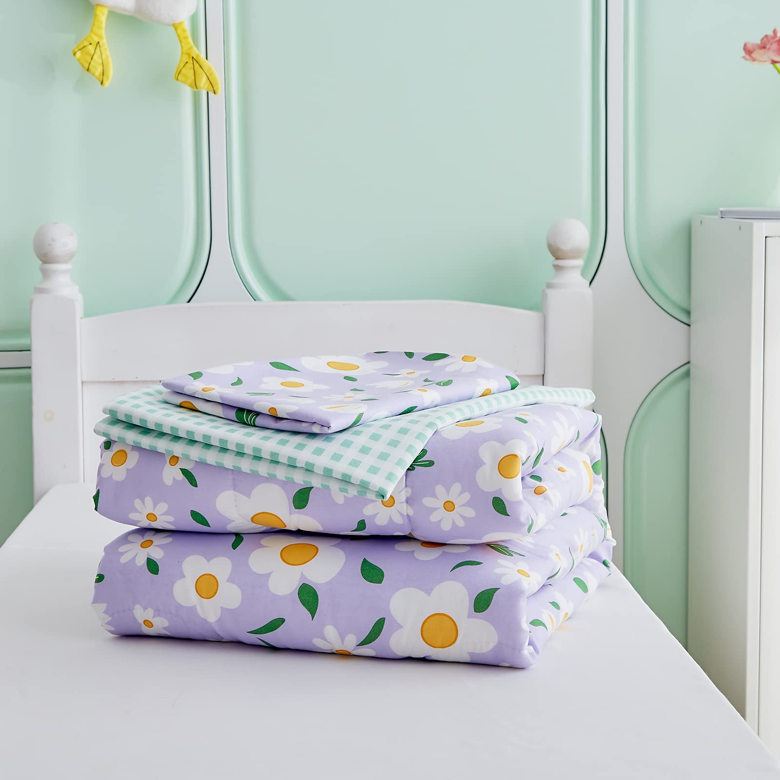 UOZZI BEDDING 4 Pieces White Girls Toddler Bedding Set Purple Floral Style - Includes Adorable Quilted Flower Comforter, Green Plaid Fitted Sheet, Top Sheet, and Pillow Case for Girls Bed