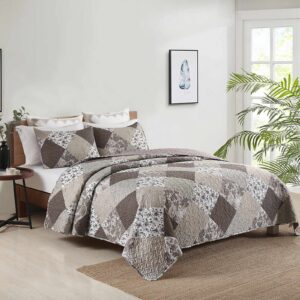 Boryard 3-Piece Queen Quilt Set, Lightweight Soft Warm Full Size Quilt Bedspread Coverlet (90x90 inches) with 2 Pillow Shams (20x26 inches) for All Season, Brown Plaid