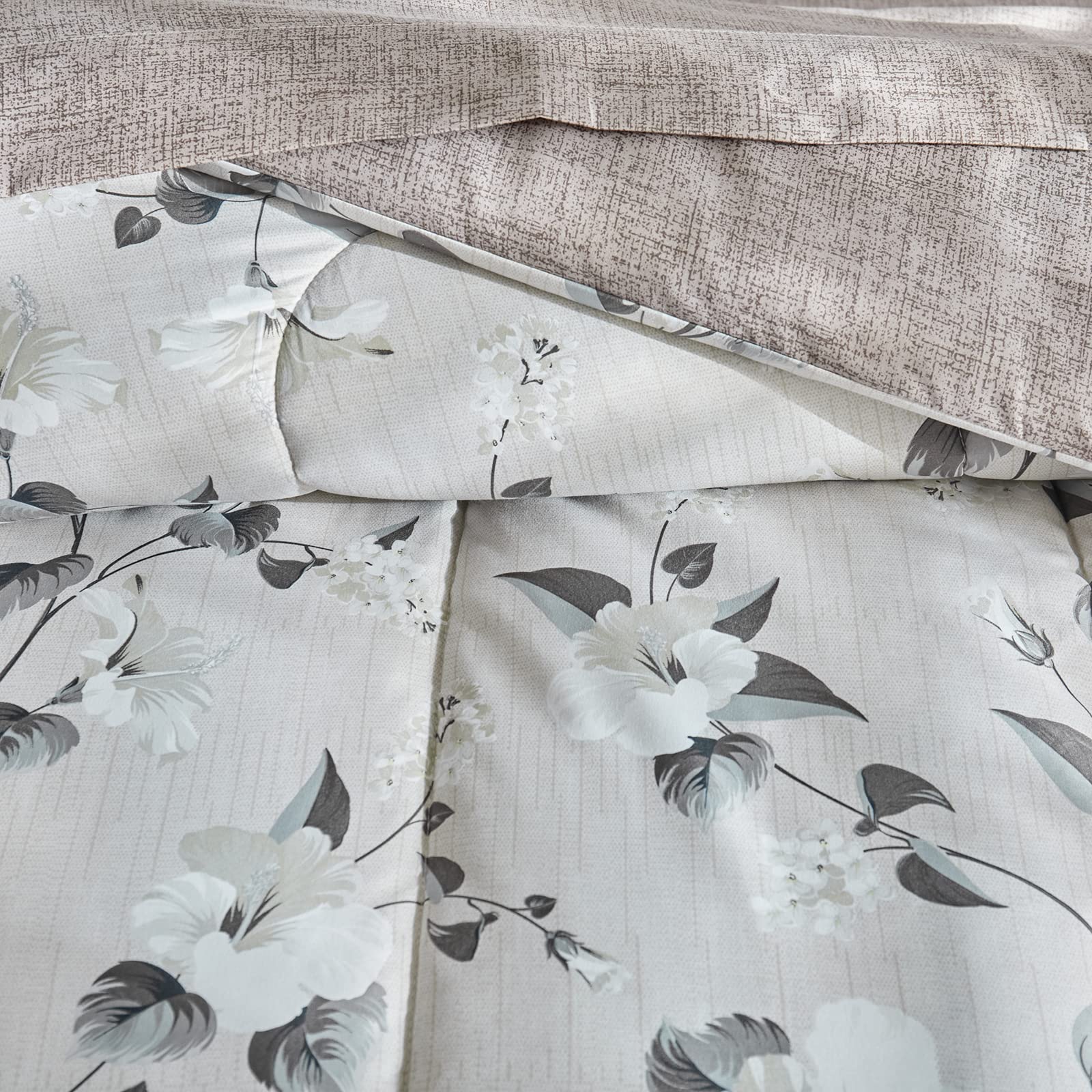 Botanical Comforter Sheet Set White Flower Bed in a Bag 7 Pieces Queen Size Bedding Set (1 Comforter 2 Pillow Shams 1 Flat Sheet 1 Fitted Sheet 2 Pillowcases)