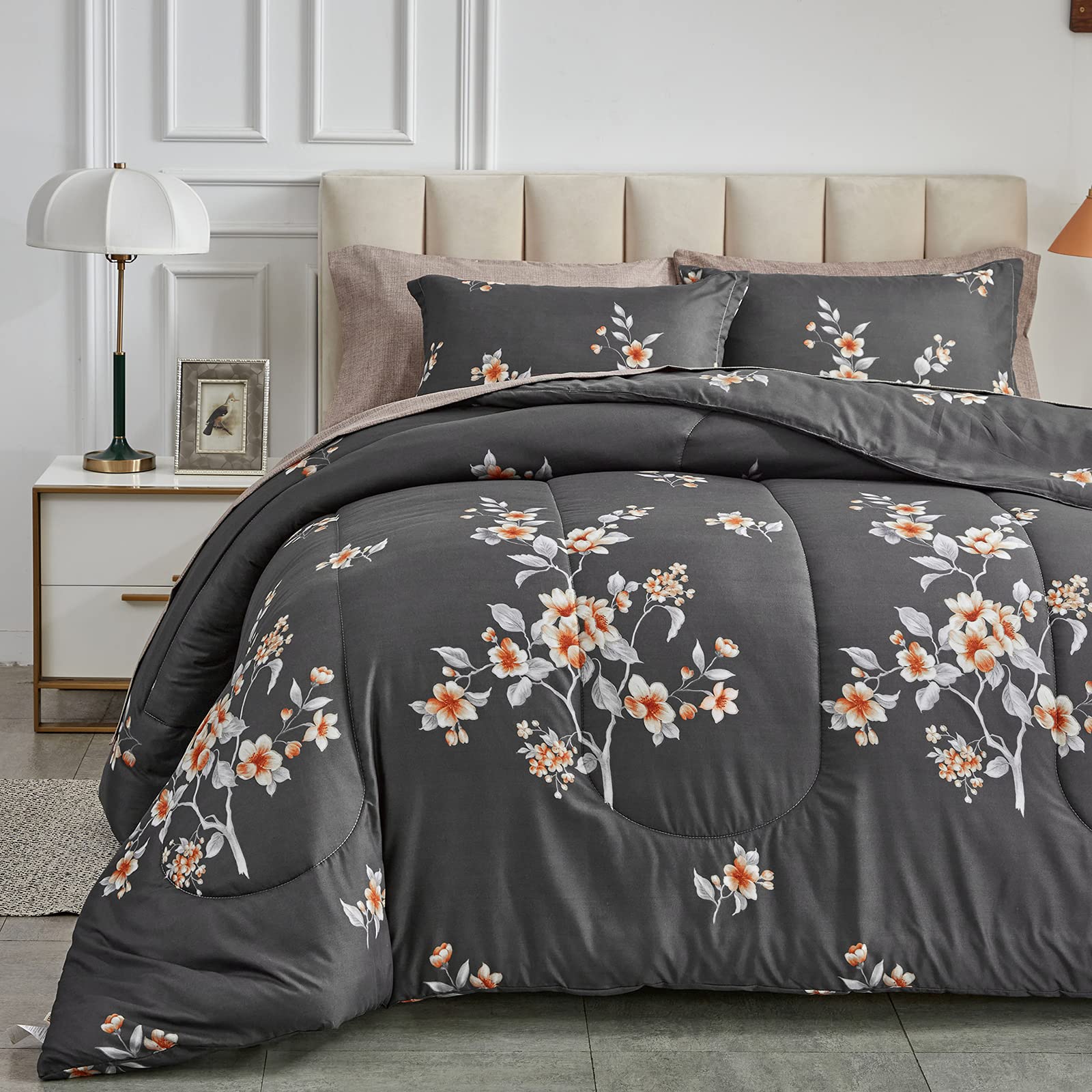 7 Pieces Bed in a Bag Queen Comforter Set with Sheets, Dark Grey Floral Design Soft Microfiber Bedding Sets for All Season (1 Comforter, 2 Pillow Shams, 1 Flat Sheet, 1 Fitted Sheet, 2 Pillowcases)