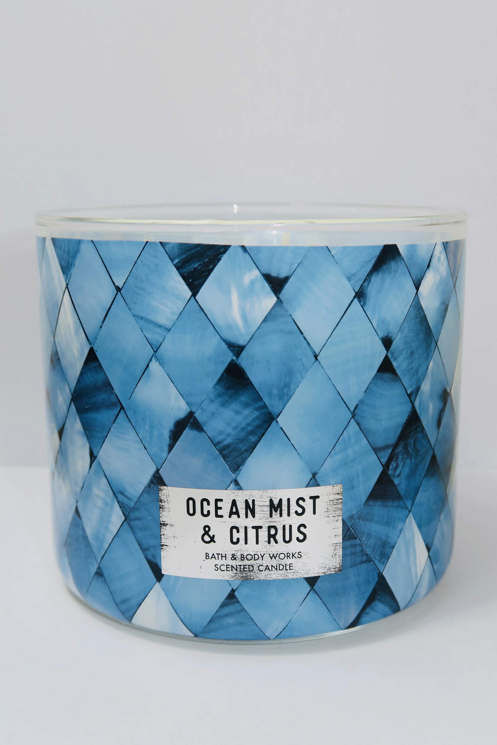 Bath and Body Works White Barn 3-Wick Scented Candle in Ocean Mist and Citrus