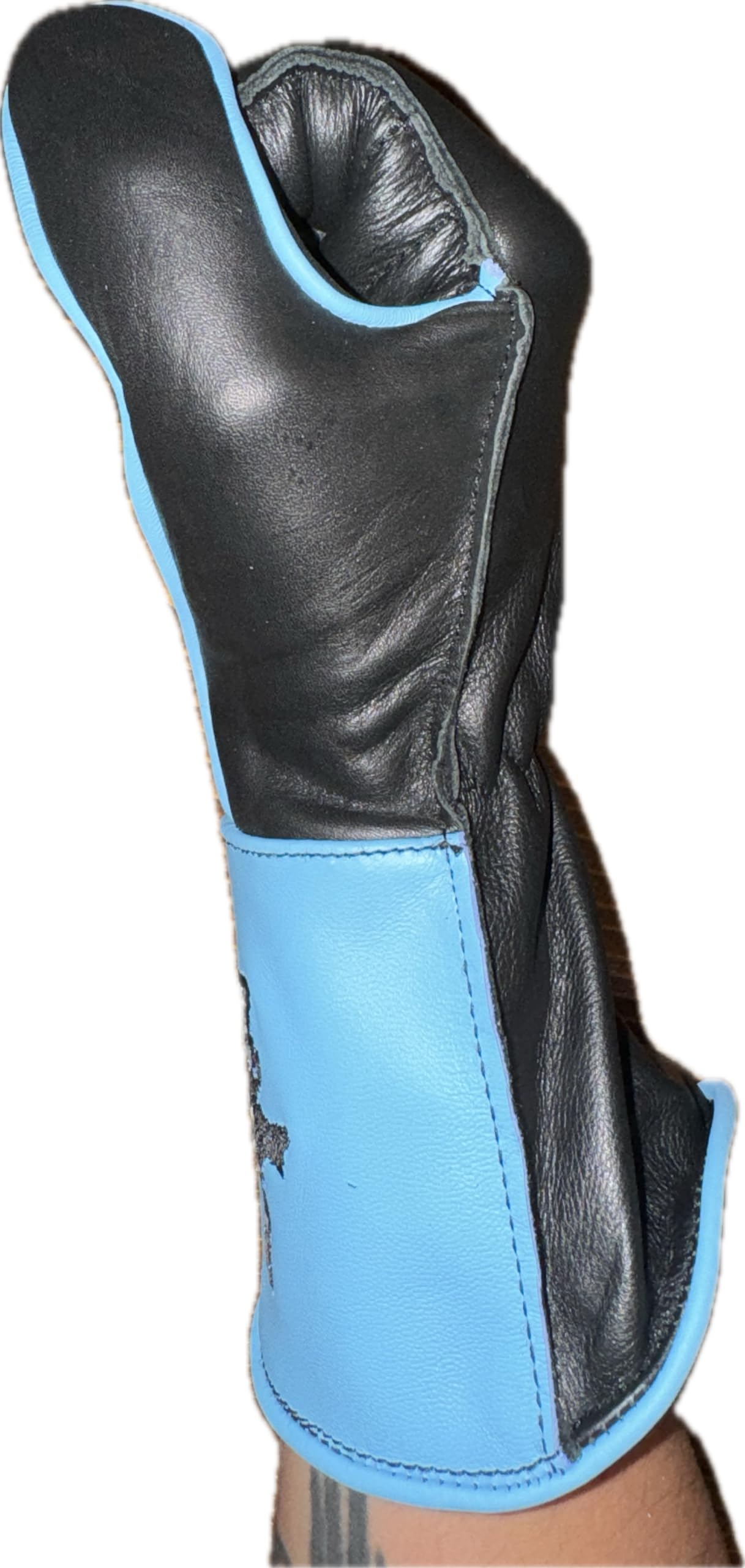 EPT Bull Ropes Bull Riding Glove Adult & Youth Outer Seam Right Hand Black & Turquoise Cow Hide 8.0 RH