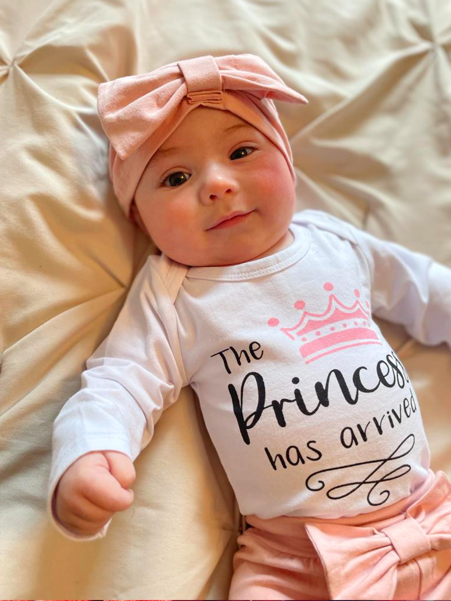 TyeSmo Newborn Girl Clothes the Princess Has Arrived White Long-sleeve Top + Pants + Headband + Hat Newborn Baby Girl Clothes