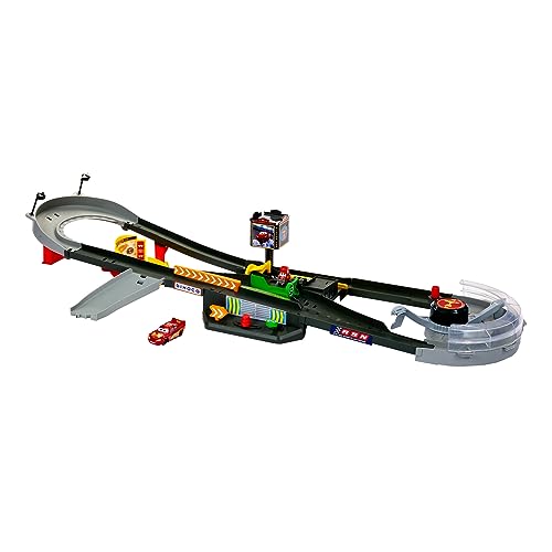 Mattel Disney and Pixar Cars Track Set, Piston Cup Action Speedway Playset with Lightning McQueen Toy Race Car, Wind-Up Booster