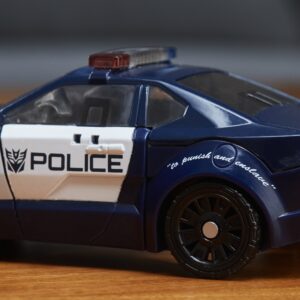 Transformers: The Last Knight Premier Edition Deluxe Barricade