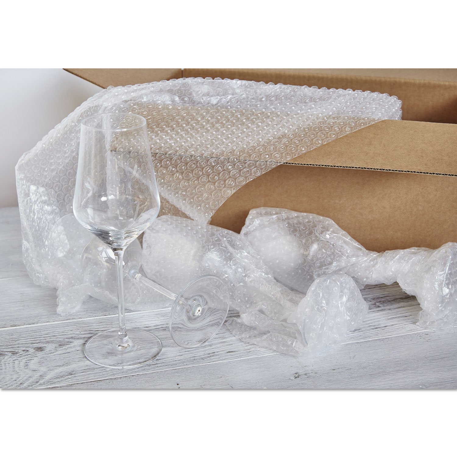 Sealed Air Bubble Wrap Cushioning Material, 12-Inch x 10-Feet Roll, 3/16-Inch Bubble (SEL10601)