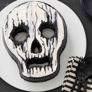 Wilton Skull Cake Pan with Flutes