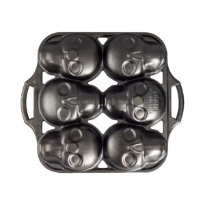 Lodge Seasoned Cast Iron Skull Mini Cake Pan