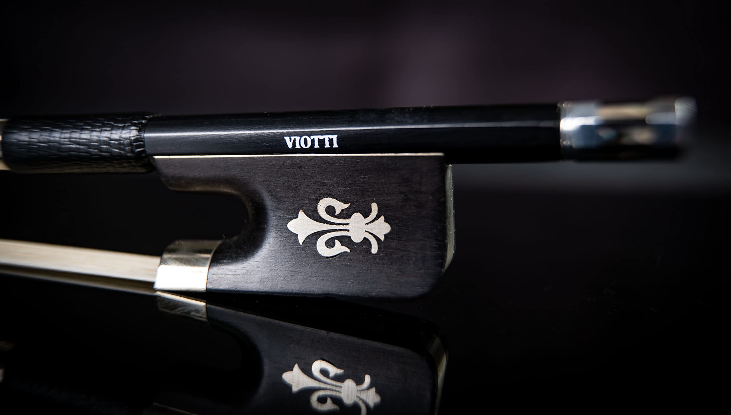 Viotti Carbon Fiber Viola Bow, Hand Crafted by Professional Bow Makers, Strong, Stiff & Well Balanced, Made with Mongolian Horse Hair, for Violist of All Skill Levels (Fleur de lis)