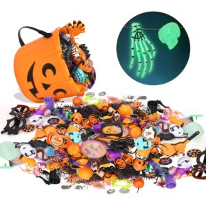 TOY Life Halloween Toys For Kid 138PCS Halloween Toys in Bulk, Halloween Goodie Bag Fillers for Kid, Halloween Prizes for Kid, Halloween Party Favors Halloween Pumpkin Buckets Non Candy Treat for Kid