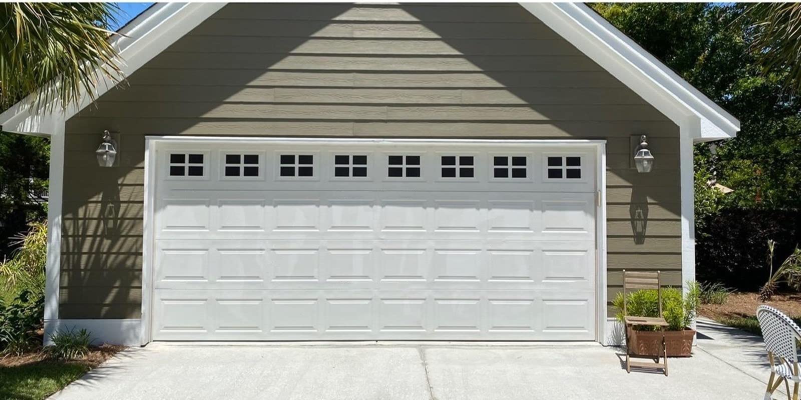 32 Sheets 2 Car Garage Kits Household Easy Installation Magnetic Panels Fake Windows Hardware Decorative (Size 6.14" x 4")