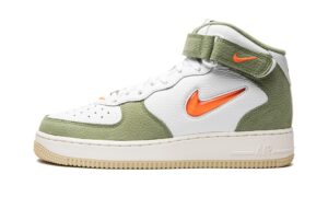 nike mens air force 1 mid qs, white/oil green/sail/total ora, 9