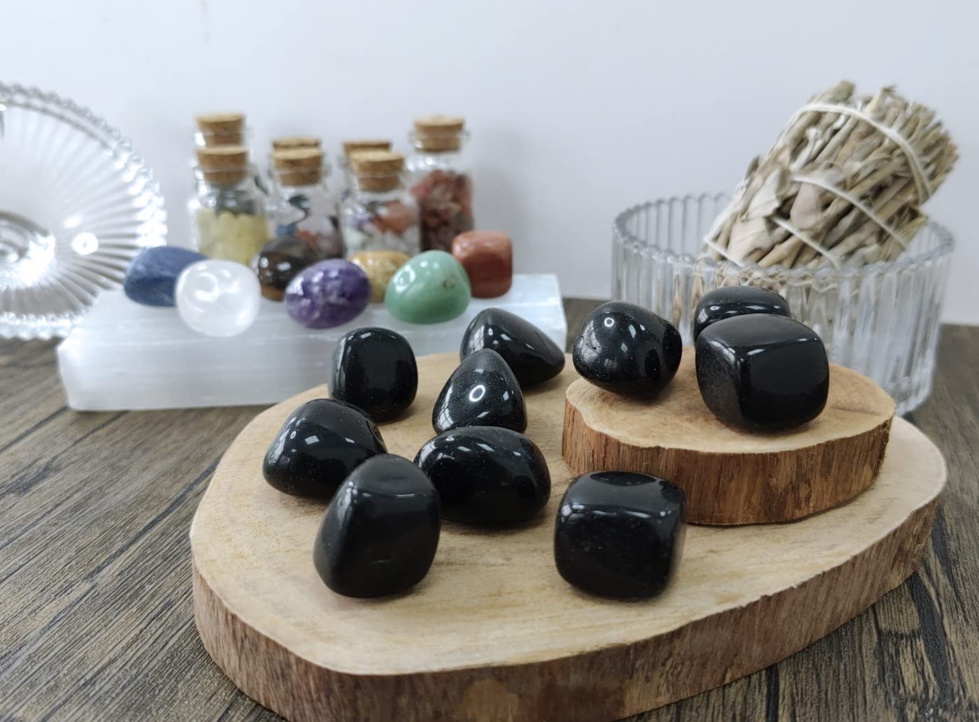 MAIBAOTA Black Obsidian Crystal Stones Natural Healing Crystals Bulk Polished Tumbled Crystals Stones Rocks Energy Balance Crystal Gemstones Vase Filler Decorative Reiki Witch Quartz Crstal Stones