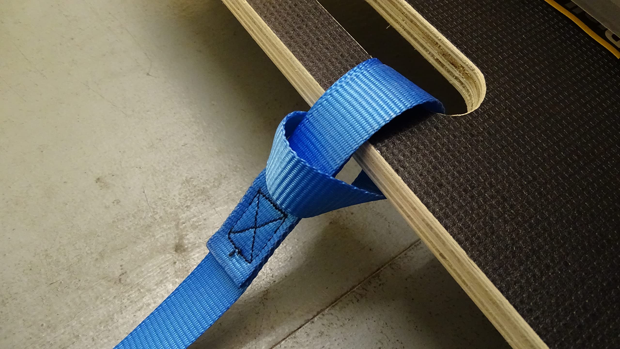 Safepul Dolly Strap 100cm x 25mm width strap ideal for lifting the dolly over steps - EN-12195 standard