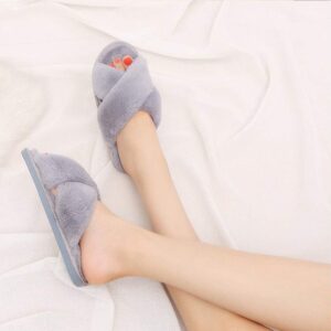 HUMIWA Gray Cross Slippers Fuzzy Fluffy Faux Fur House SPA Cute Open Toe Slippers for Women Girl/Women6-6.5 Men5.5-6