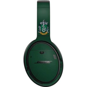 skinit decal audio skin compatible with bose quietcomfort 35 ii headphones - officially licensed warner bros slytherin house crest design