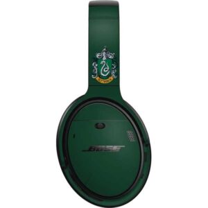 skinit decal audio skin compatible with bose quietcomfort 35 headphones - officially licensed warner bros slytherin house crest design